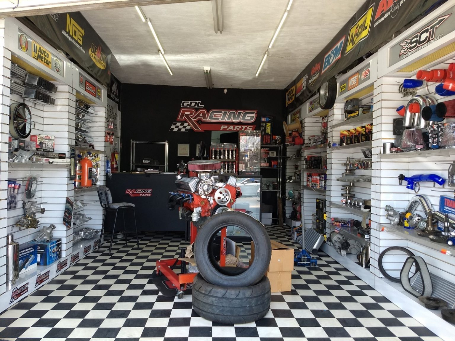 Empresa – GDL RACING PARTS